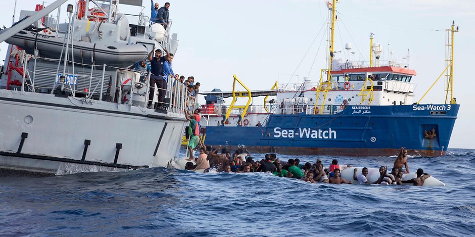 "Sea Watch 3" Dead After Rescue Operation at Sea - Captain Attacks ...