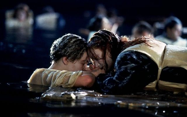 They Recreate The Most Heartbreaking Scene From Titanic (VIDEO ...